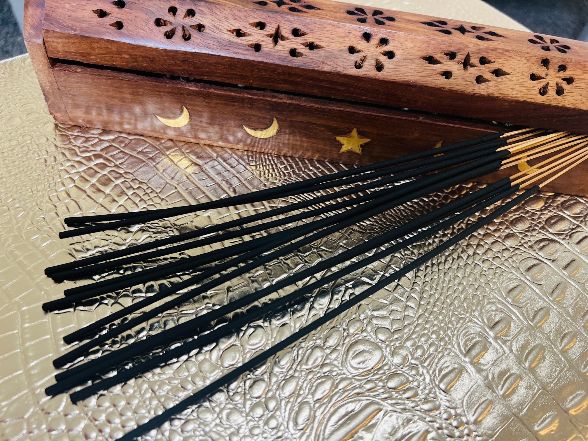 Luxury Incense Sticks (25 piece pack) – DTT by L. Green